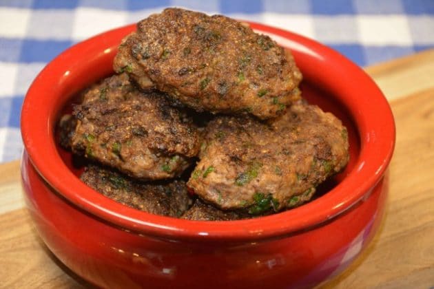 Opskrift på hjemmelavet köfte - Tyrkiske frikadeller nemt og hurtigt