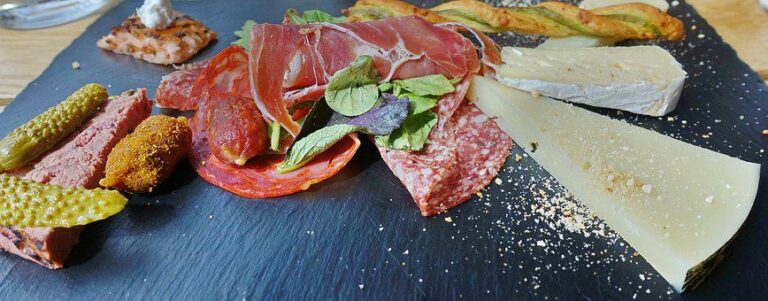 Tapas opskrift - Små spanske retter til lækker tapas - tager 45 minutter!